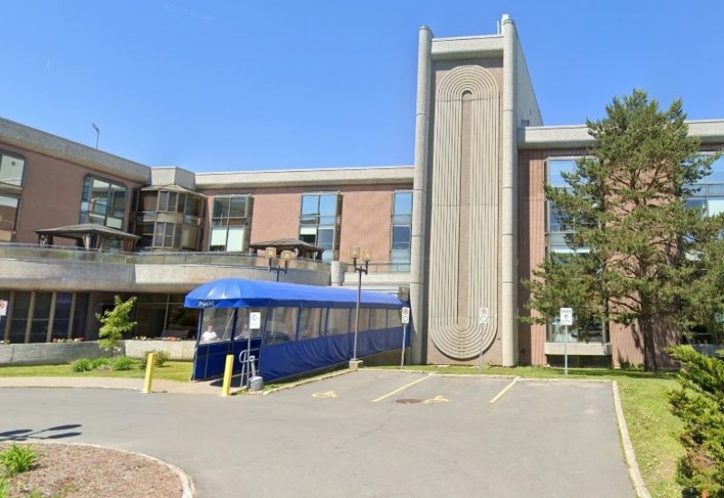 Les CHSLD et RPA de la Rive-Sud sont encore touchés par la COVID-19 ...