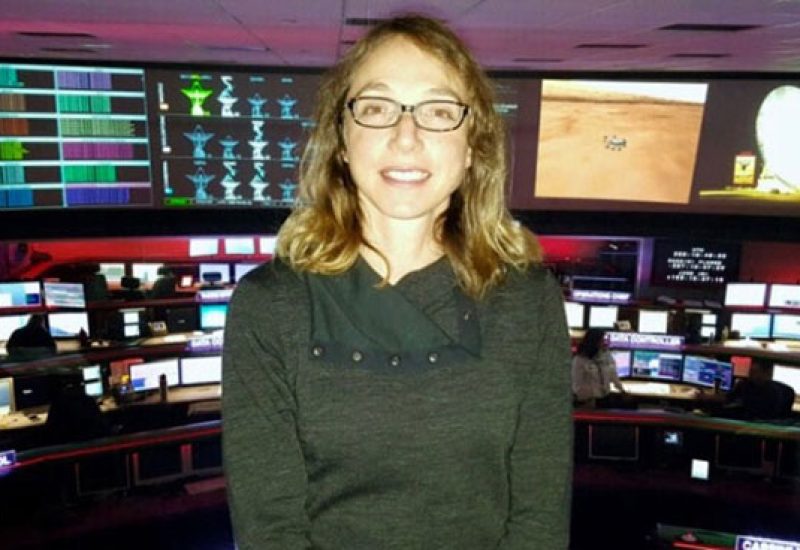 Une ingénieure de la NASA Julievilloise honorée à Ottawa
